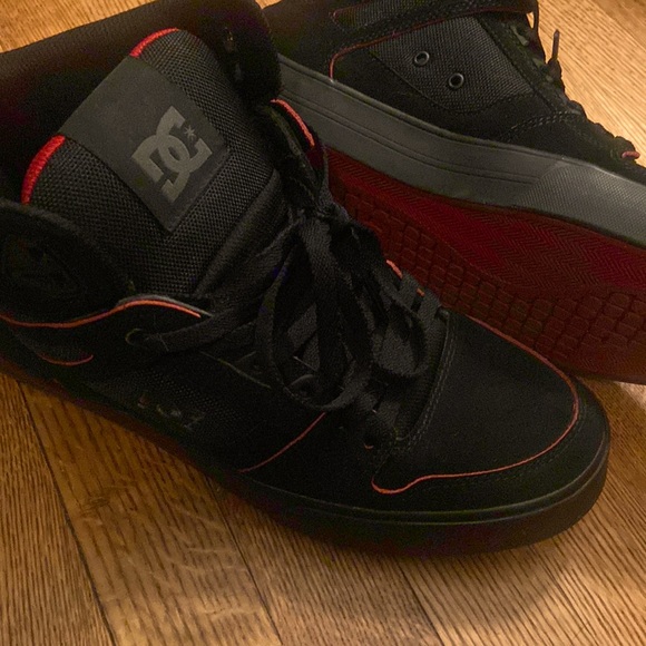 DC | Shoes | Red Black High Too Dc Skate Shoes 2 | Poshmark